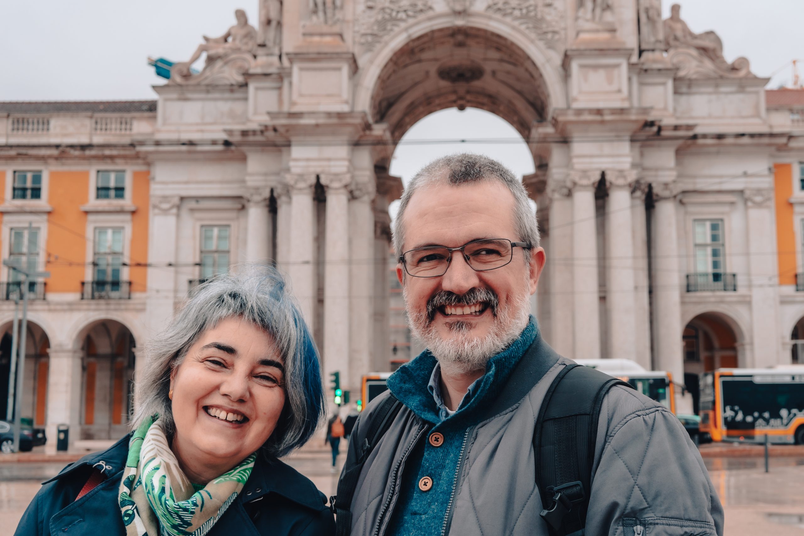 25 de Abril e a memória na literatura: lugares, símbolos, emoções