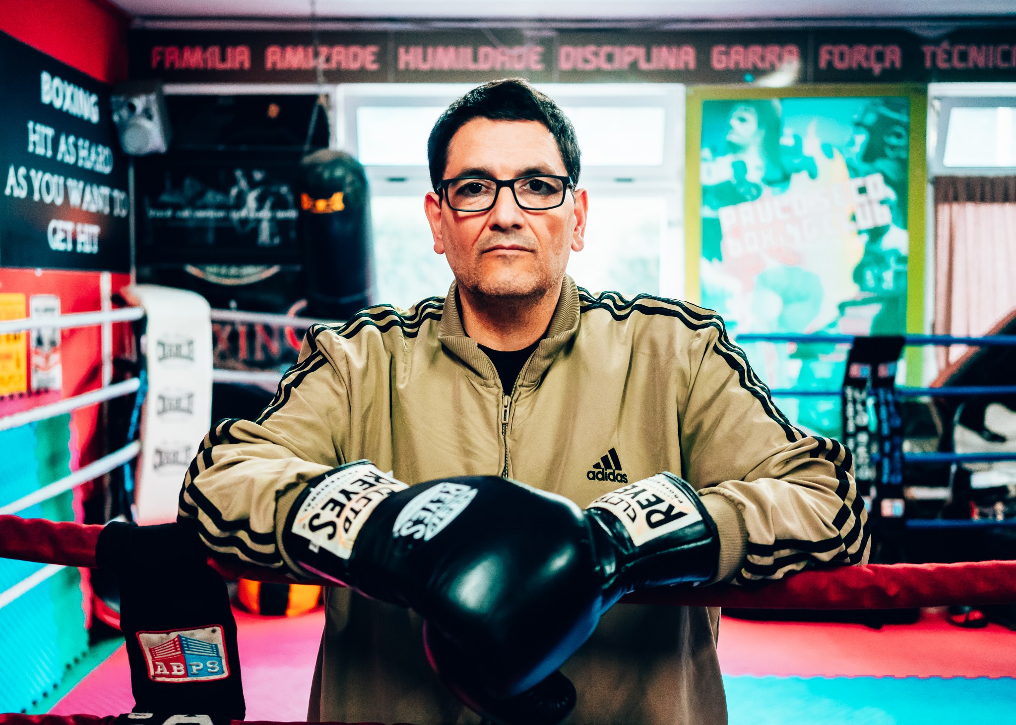 Boxe. O lisboeta que treina campeões e dá casa a refugiados