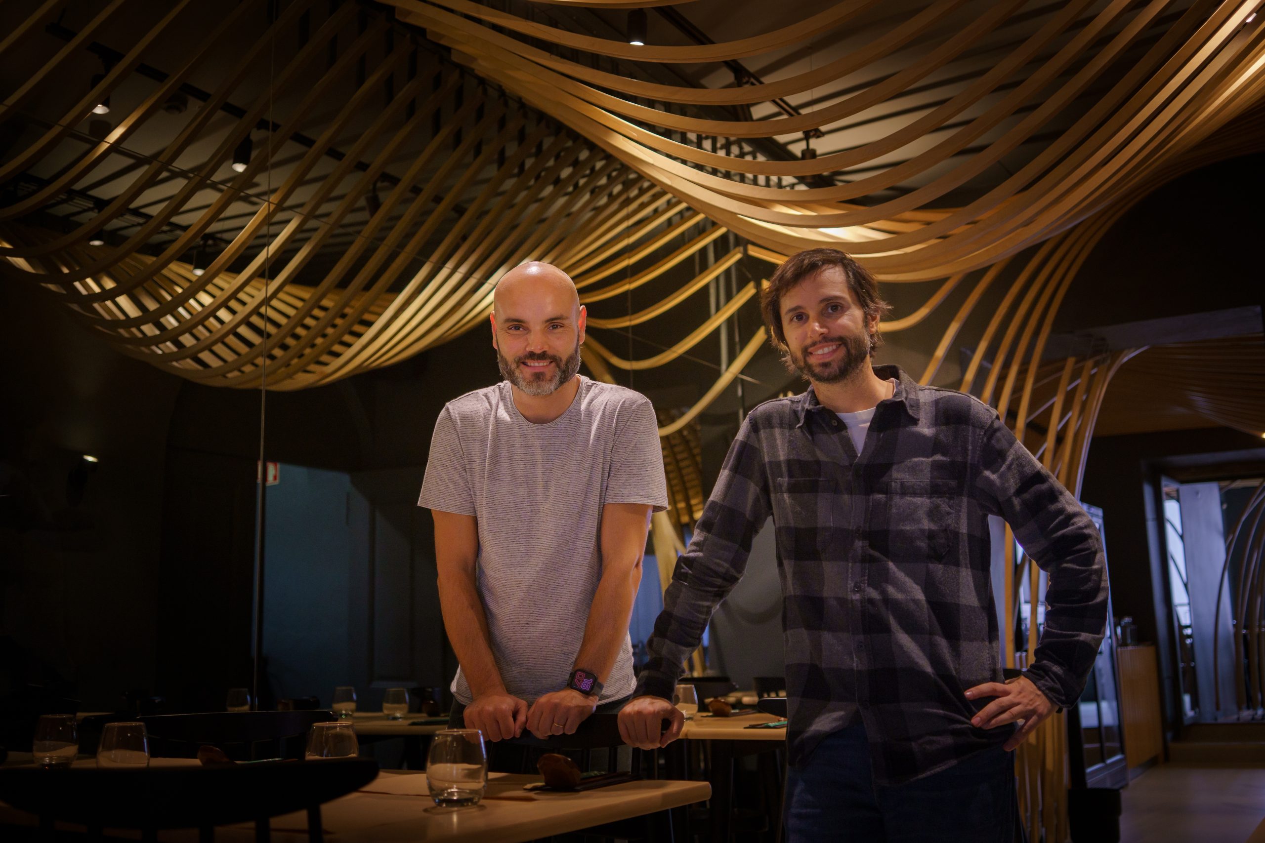 Ajitama: dois loucos por ramen em busca do "umami" perfeito